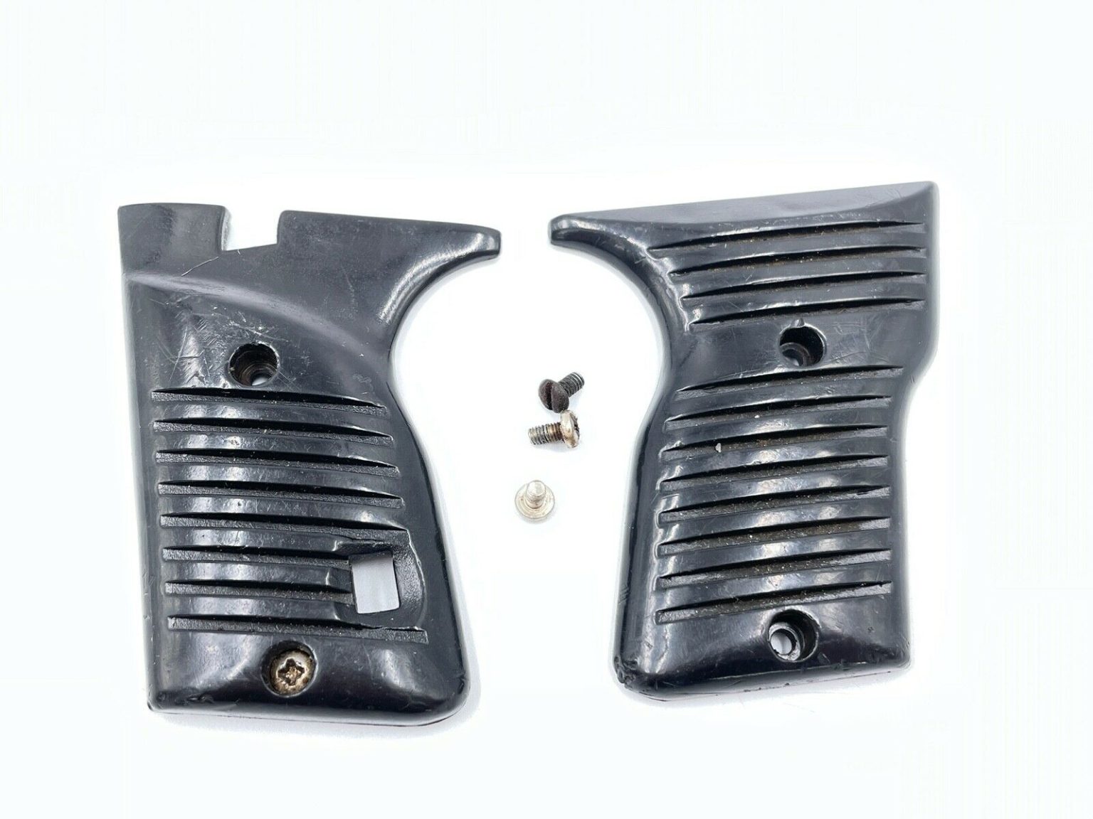 Lorcin L380 380acp. pistol grips and screws – Postrock Gun Parts