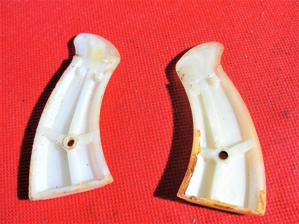 CDM REVOLVER Large Frame 22 LR Grips – Postrock Gun Parts