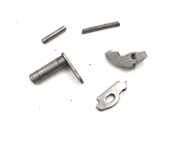 Ruger SP-101 .357 Magnum Revolver Parts: Cylinder Latch, Hammer Pivot ...