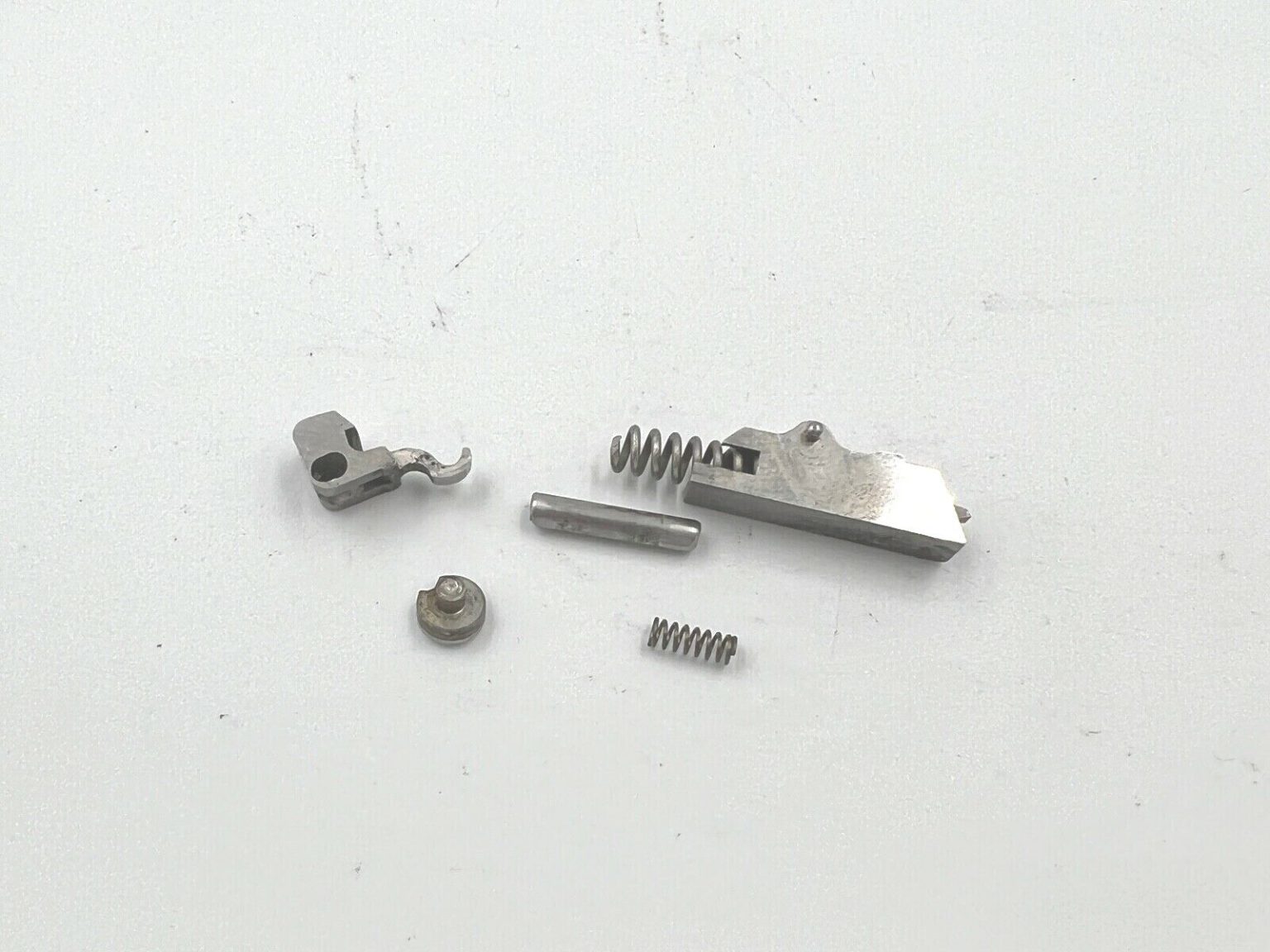 Smith & Wesson 60 38spl Revolver, Cylinder stop, rebound slide, pins ...