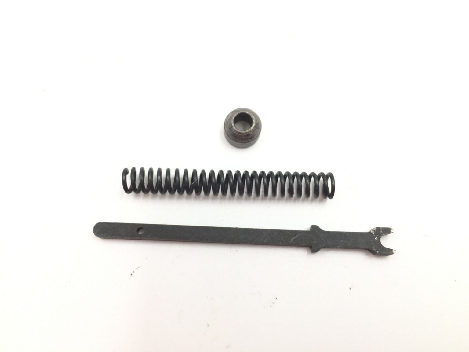 Smith & Wesson Airweight 37 38Spl Revolver Parts: Mainspring Stirrup ...