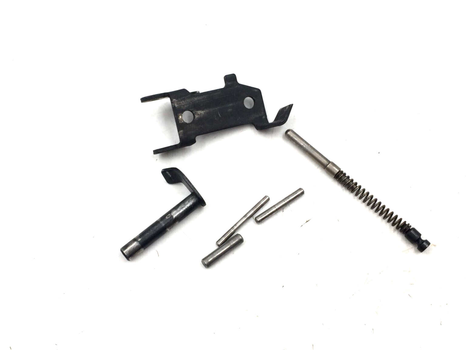 Ruger P85 MKII 9mm, Pistol Parts: Ejector, Pivot, Plunger, Pins ...