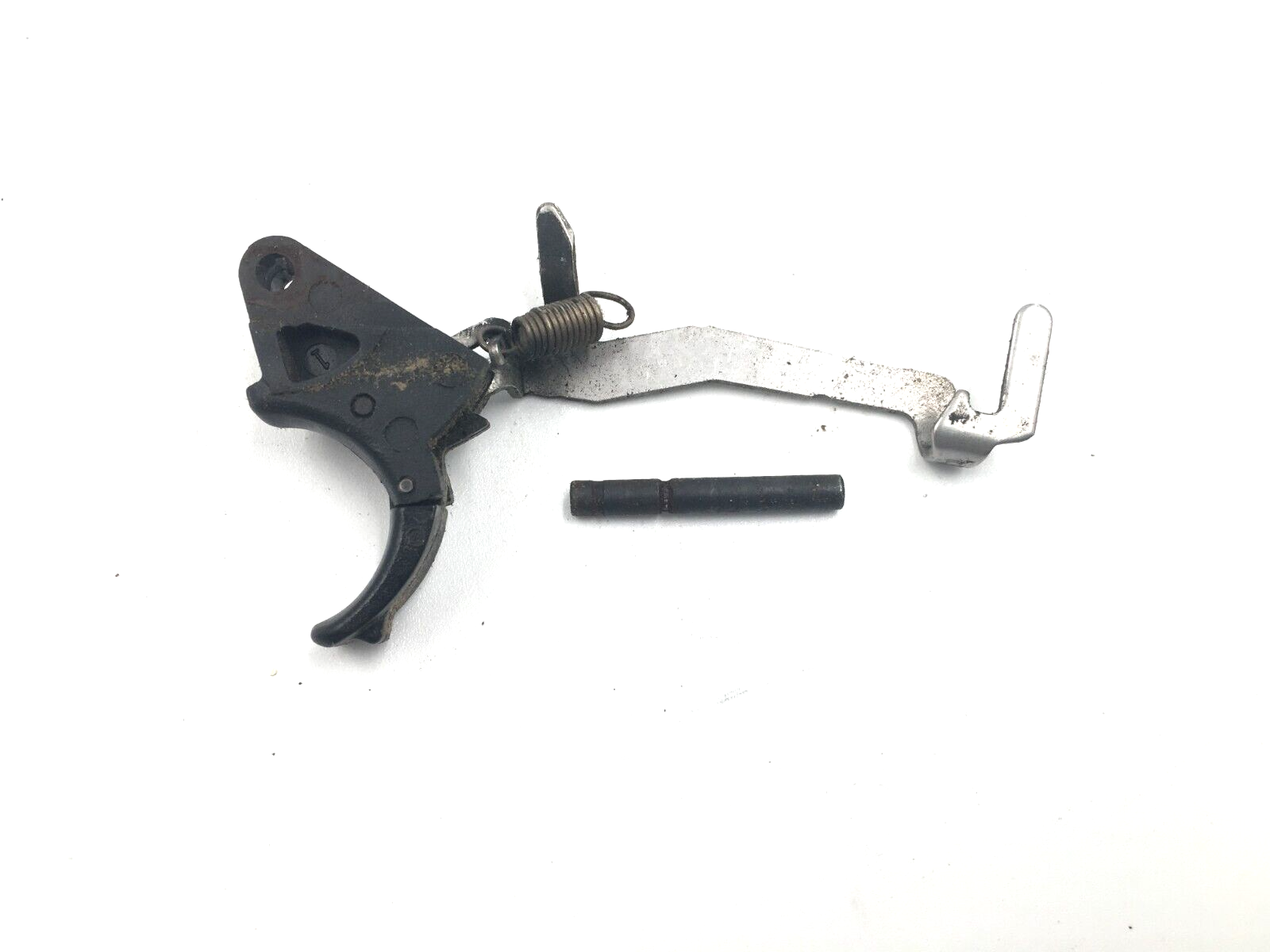 Smith & Wesson SD40VE .40S&W, Pistol Parts: Trigger, Pin, Spring ...