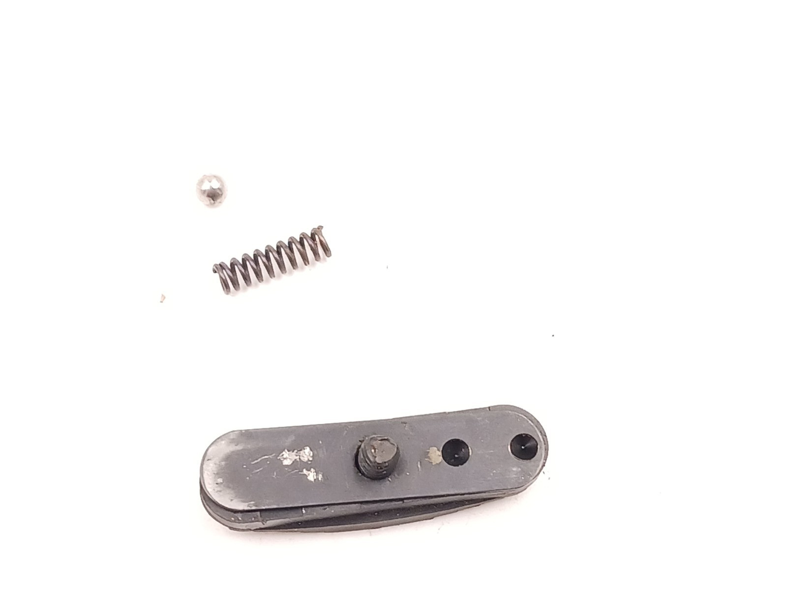 Mossberg 935 12 gauge shotgun parts: Safety button, screw, spring and ...